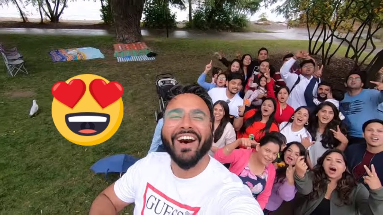 Our First YouTube Meetup | Canada Couple Vlogs - YouTube