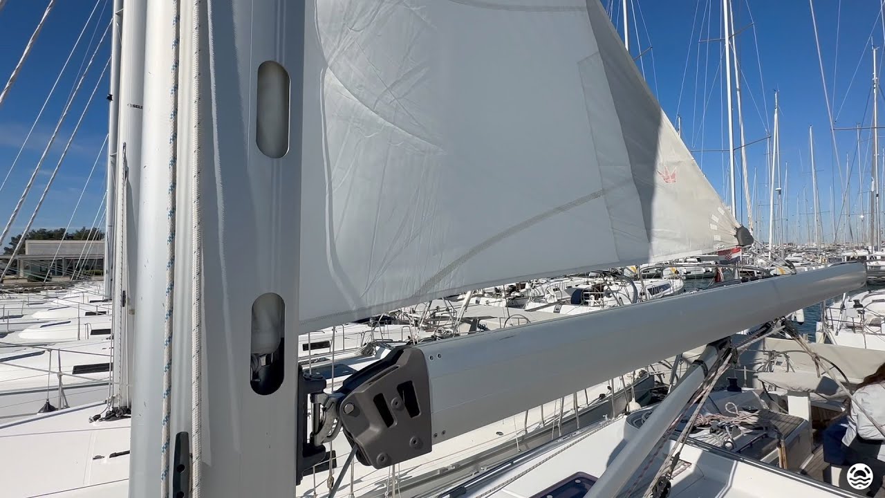 How to roll out a furling main sail - YouTube