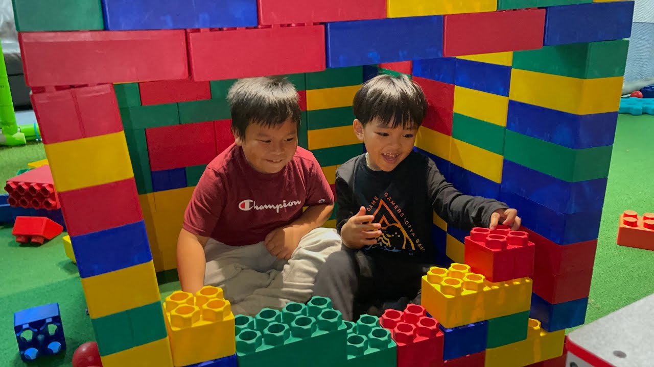 Giant Legos at Bunch of - YouTube