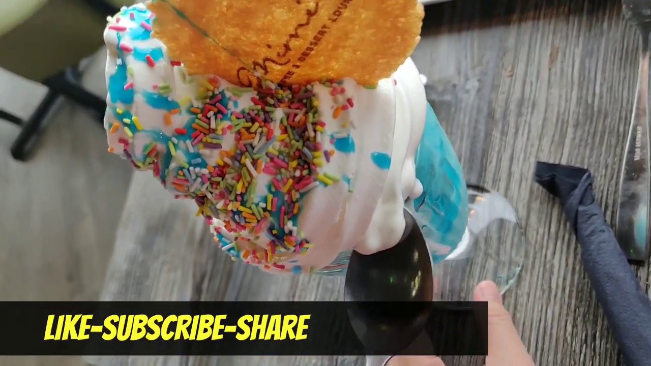 Fantastic Blue Bubblegum Icecream Sundae - YouTube