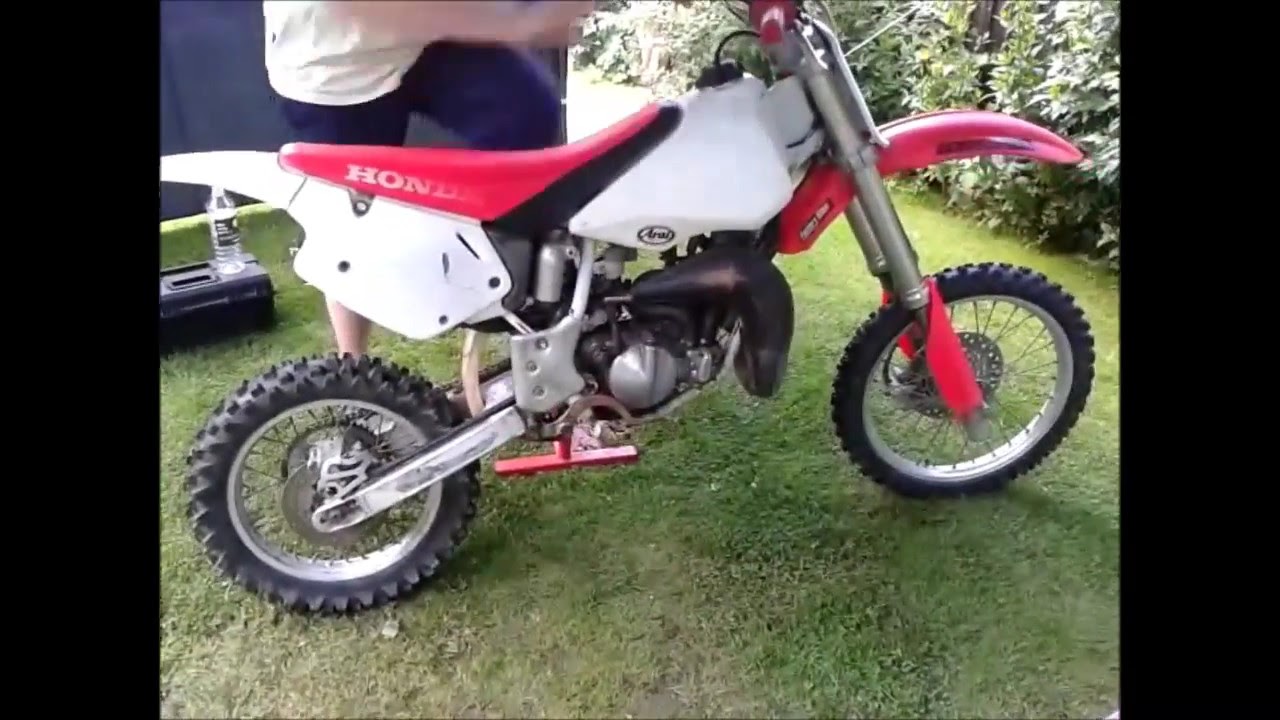 Honda Cr80 1998 Cold Start - YouTube