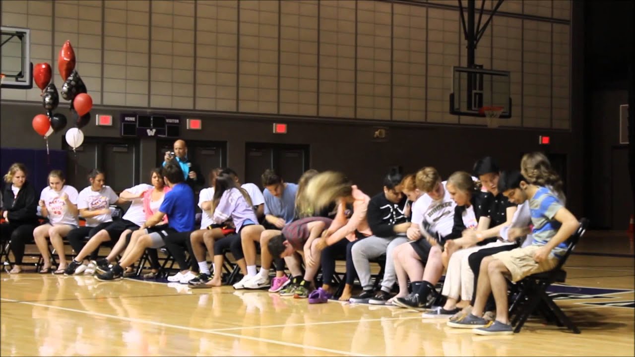 Waukee High School's After Prom Hypnotist - YouTube
