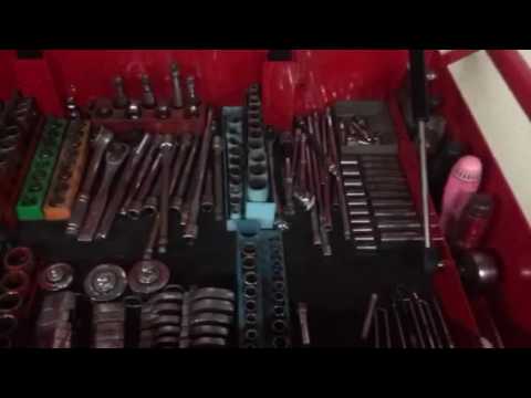 HARBOR FREIGHT RED FIVE DRAWER TOOL CART REVIEW - YouTube
