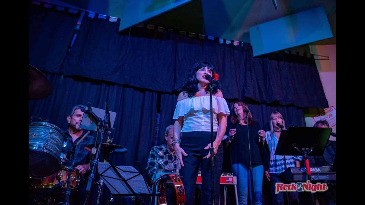 Get Closer! A Tribute to Linda Ronstadt with Debbie Rider - YouTube