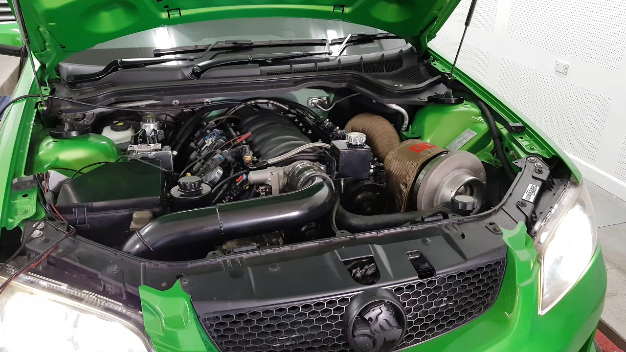 Holden Ve LS S480 Borg Warner turbo Dyno pull - YouTube
