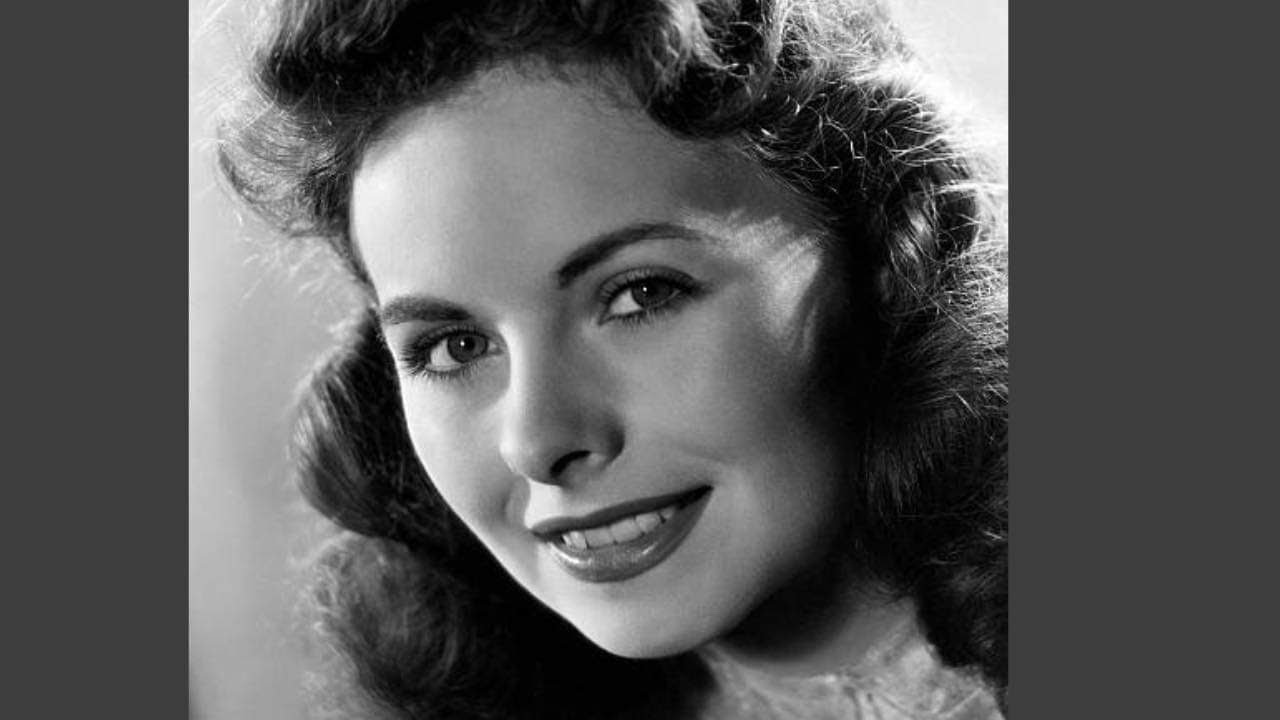 13 Sexy Photos of Jeanne Crain - YouTube