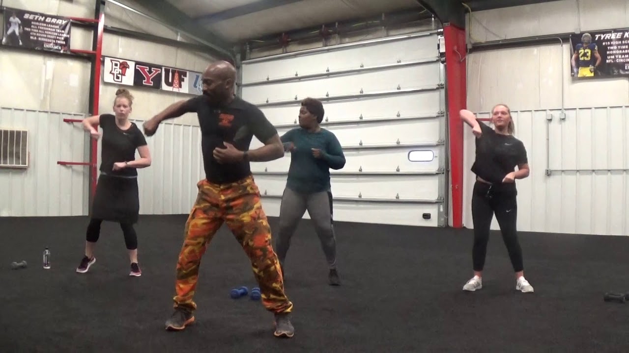 INTENSE CARDIO PUNCHING!MAMA SAID KNOCK YOU OUT!! - YouTube