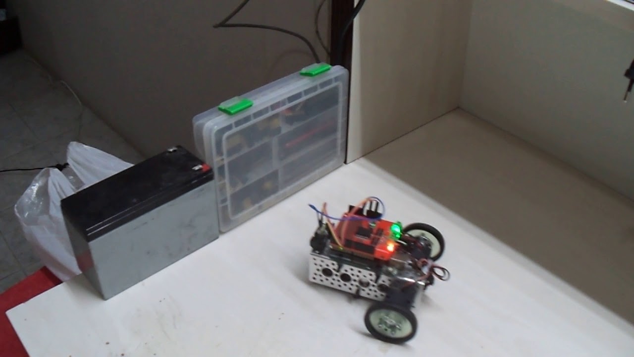 Arduino Actobotics ActoBitty 2 engelden kaçan robot - YouTube