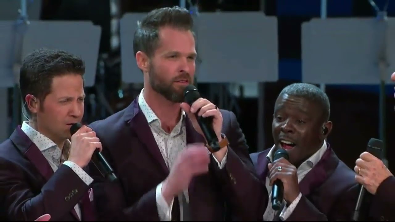 GAITHER VOCAL BAND - REACHING - YouTube