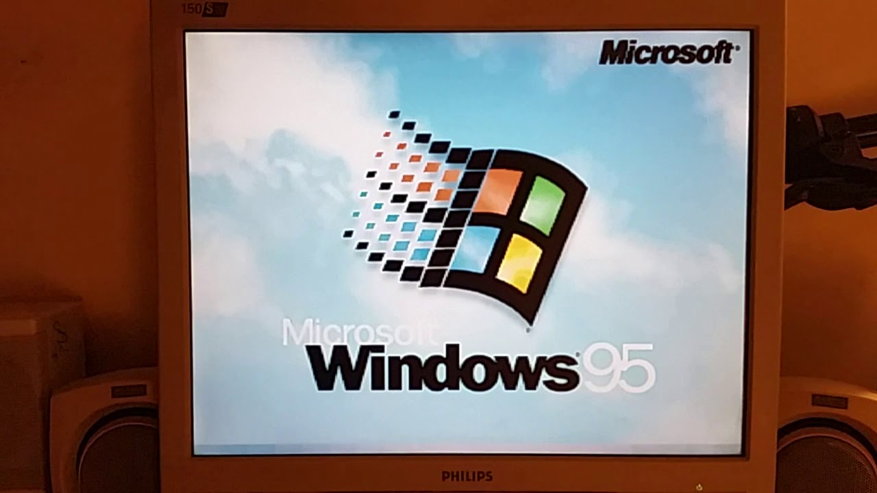 AST Research Advantage! 486SX/33 - Boot Up & Game Demo - YouTube