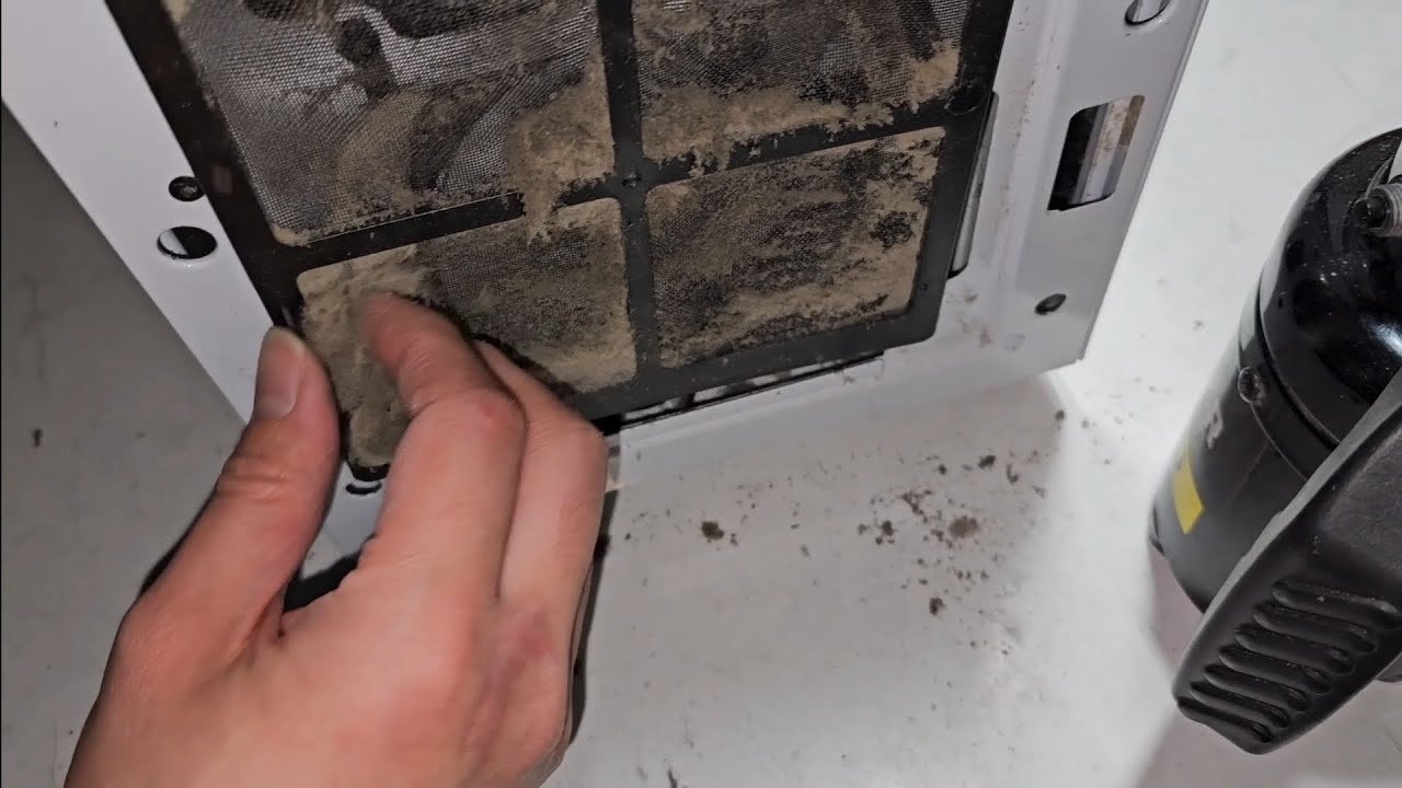 Super Dusty Computer Clean Up - YouTube