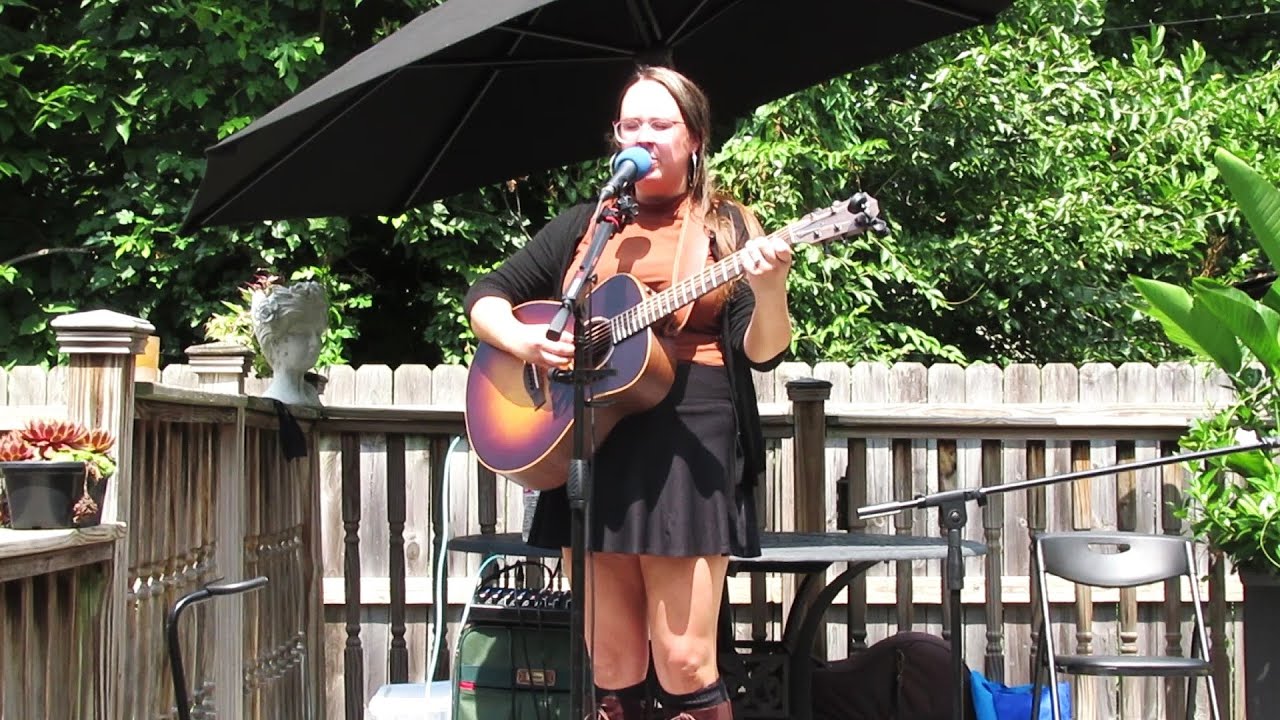 Midwestern Mrs - Stay Afloat (Dayton Porchfest) - YouTube