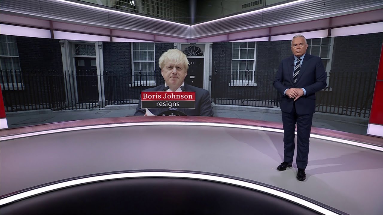 BBC News at Ten (22BST - Headlines & Intro - 10/7/22) [1080p50] - YouTube