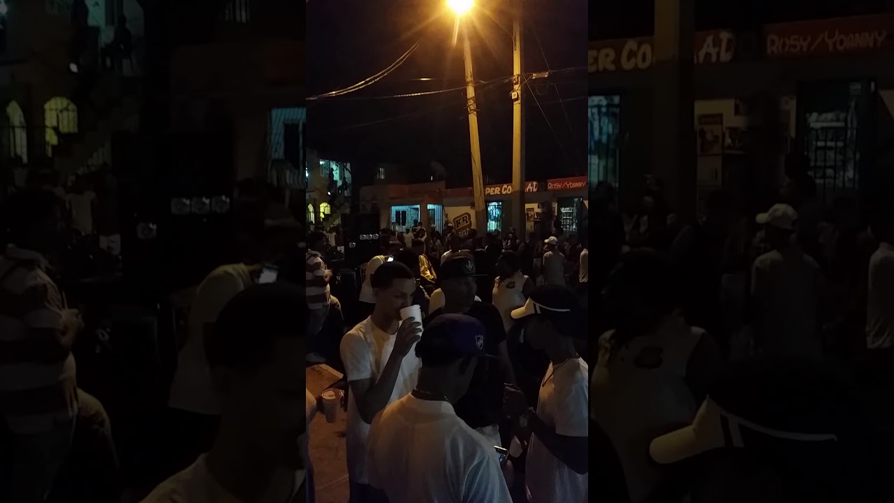 Cómo celebran los dominicanos la Semana Santa - YouTube