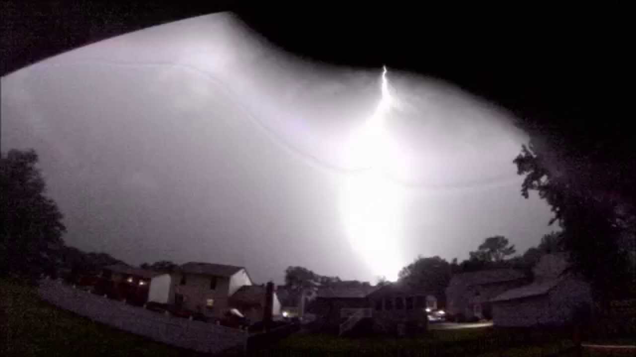 HD GoPro Captures Lightning Strikes - YouTube