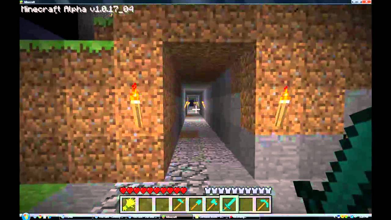 Minecraft Alpha - Huge Castle, Cool house, a pyramid and much more ...