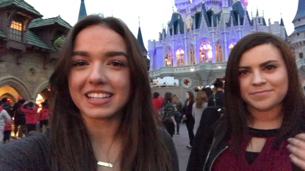 DISNEY COLLEGE PROGRAM | TRADITIONS AND A SNEAK PEEK AT MAGIC KINGDOM ...