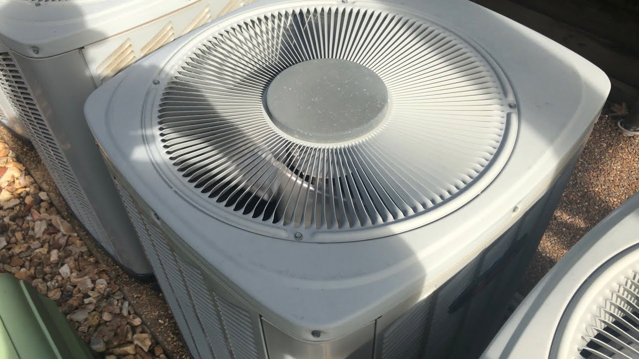2007 Trane XB13 air conditioner running - YouTube