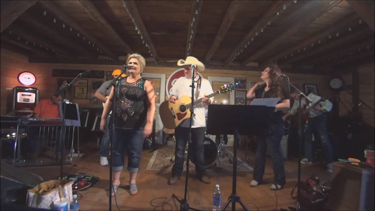 The Dixie Rose Band | Live at The Station 5/28/16 - YouTube