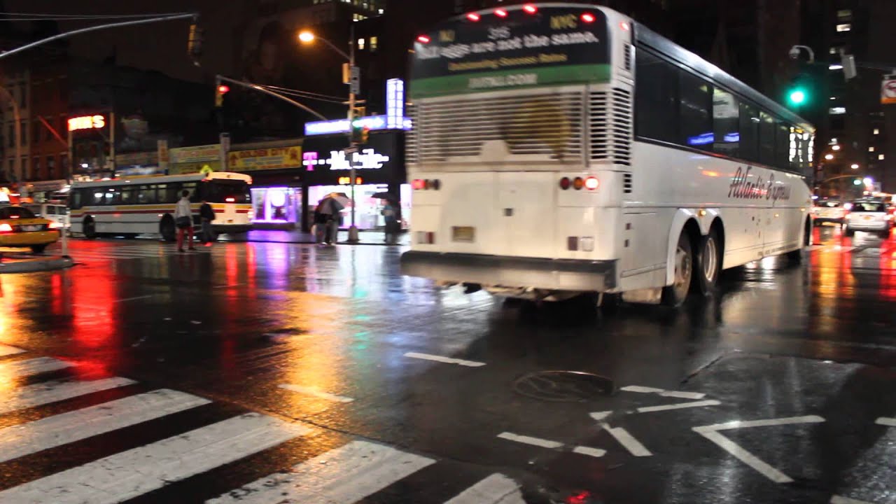 Atlantic Express : MCI D4505 #315 on the X23 at 34th Street & 9th ...