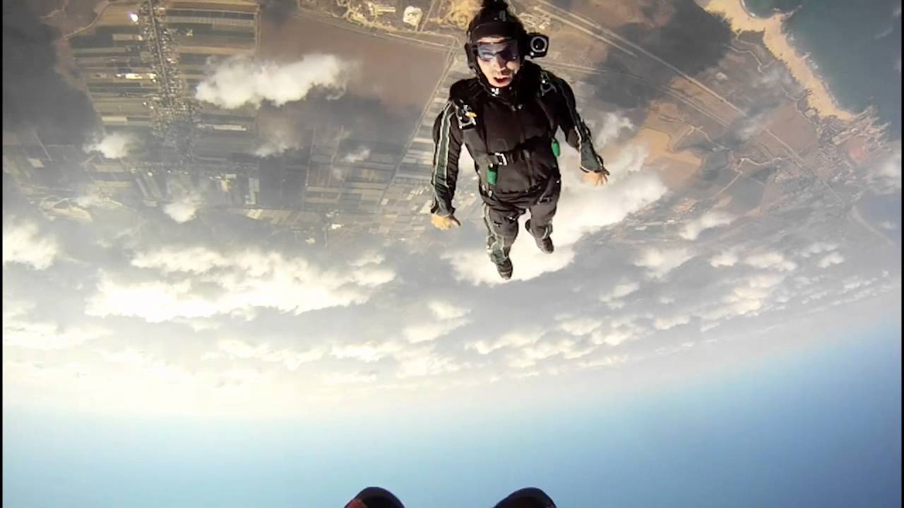 Skydiving in israel 2011 - YouTube