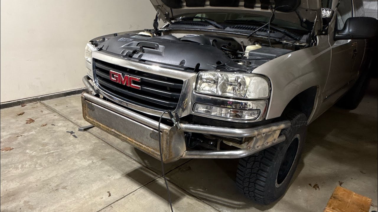 Building a MOVE embark front bumper for a 2005 Sierra - YouTube
