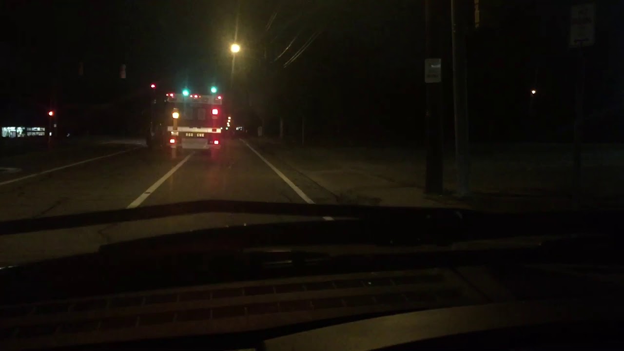 Warwick Fire Department RI Rescue 2 and Engine 2 Responding - YouTube