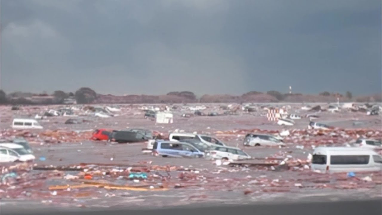 2011 Japan Tsunami - Sendai Airport Terminal. (Full Footage) - YouTube