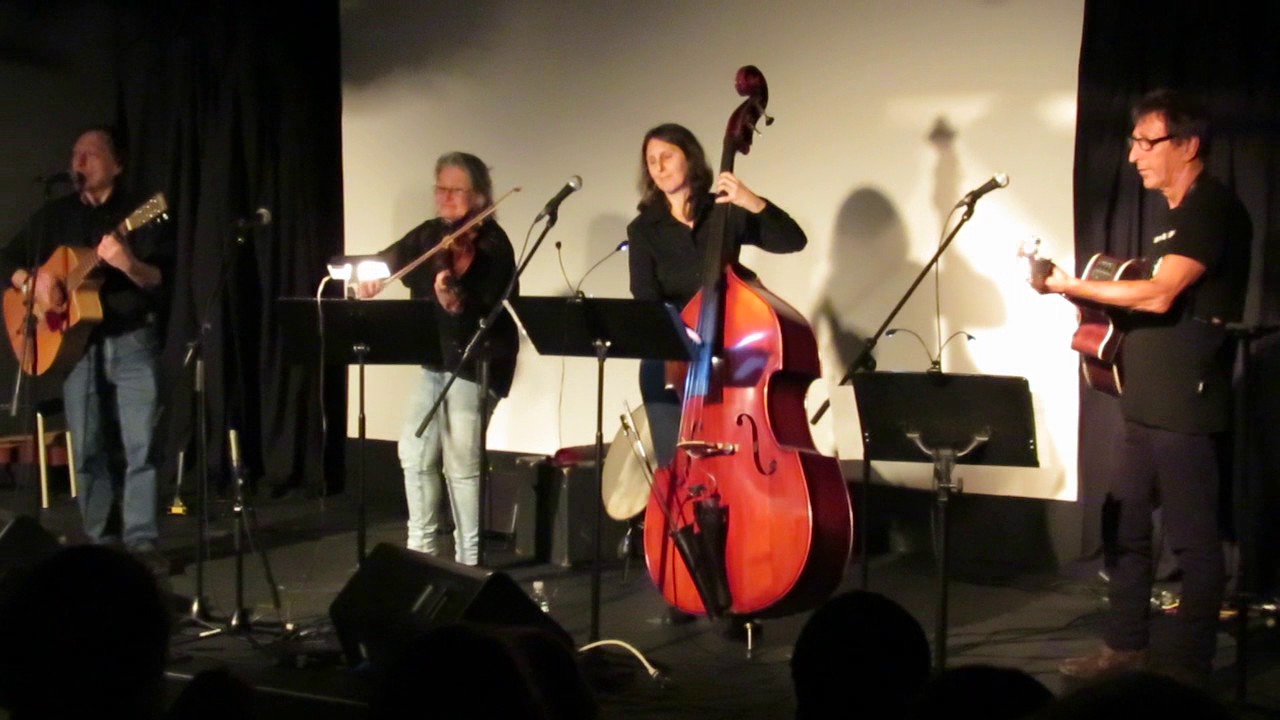 Salut Lawrence - Monsieur Marcoux (de Lawrence Lepage) - YouTube