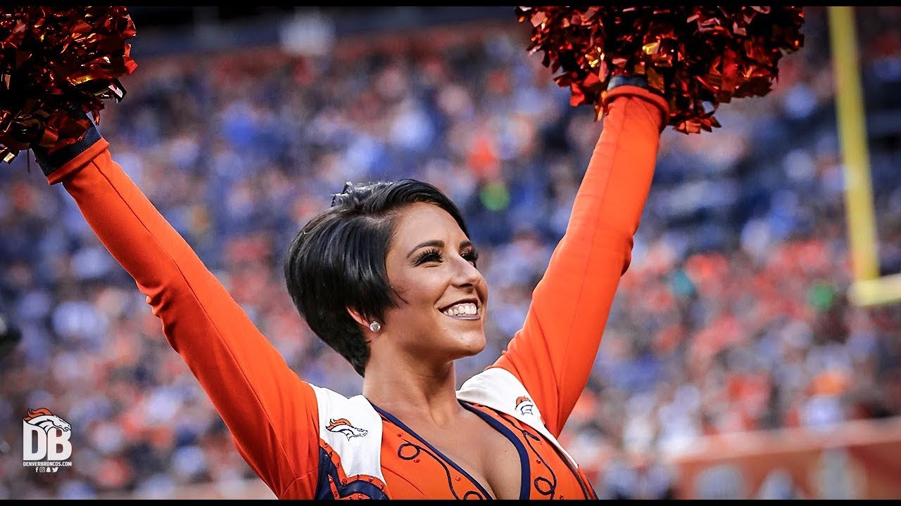 Broncos Cheerleaders