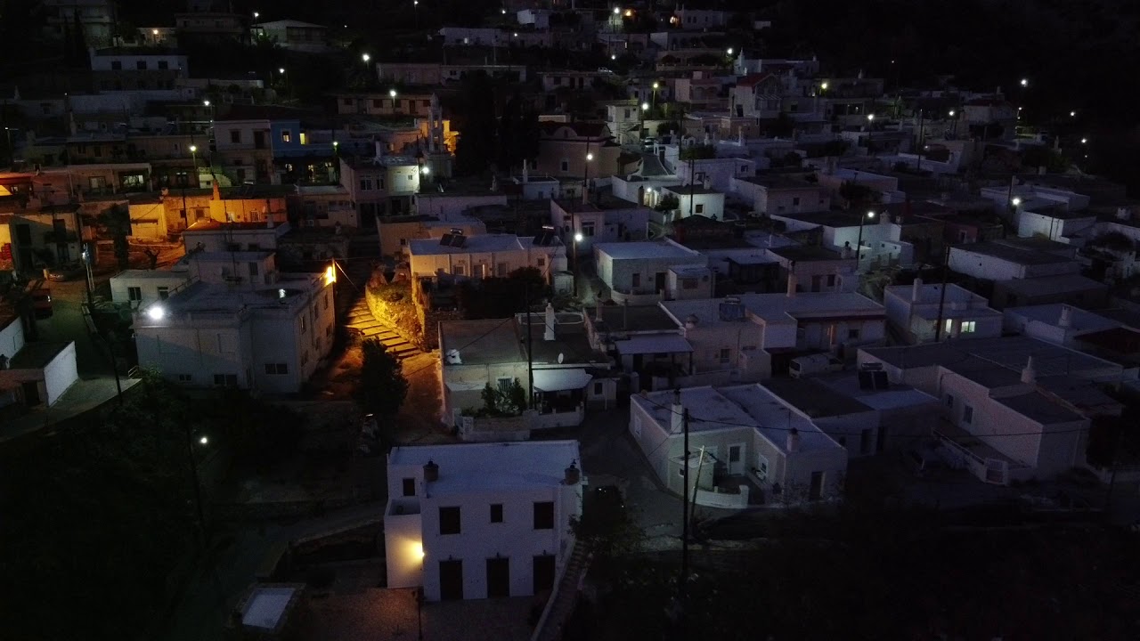 ΧΩΡΙΟ ΑΓΙΟΣ ΙΣΙΔΩΡΟΣ ΡΟΔΟΥ ΑΠΟ ΨΗΛΑ ΤΗ ΝΥΧΤΑ!!! - YouTube
