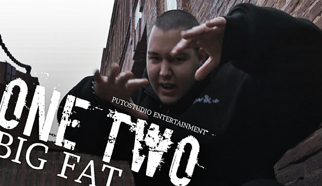 Big Fat - ONE TWO (Videoclip Oficial) - YouTube