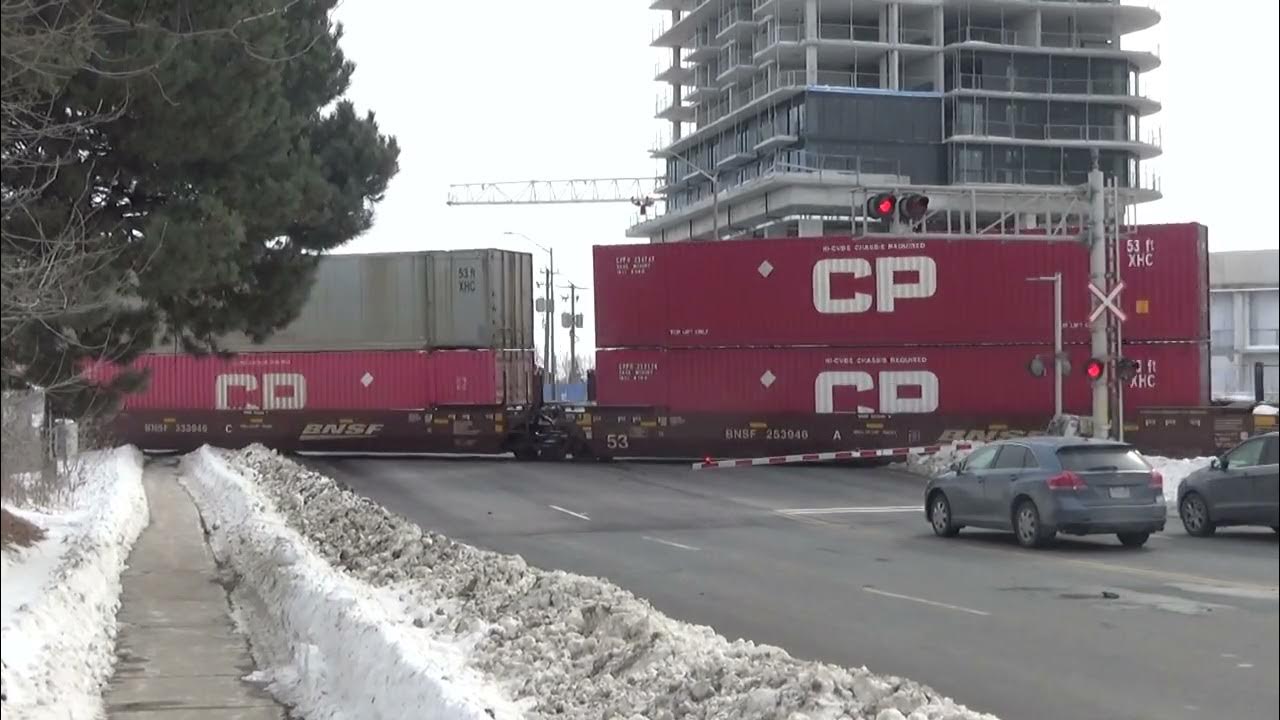 CPKC 119 intermodal/mixed freight at Islington & Steeles. - YouTube