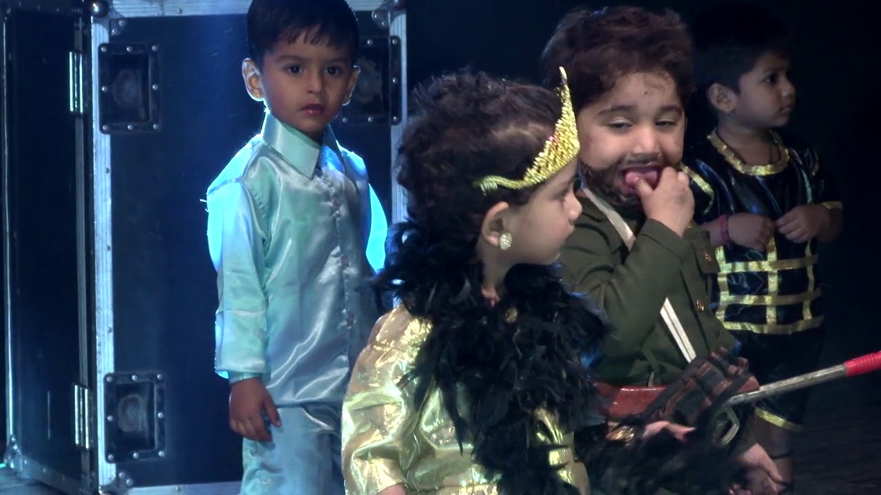 Play Group Ramp Walk | Bollywood Theme Ramp Walk | #KidsPlanet - YouTube