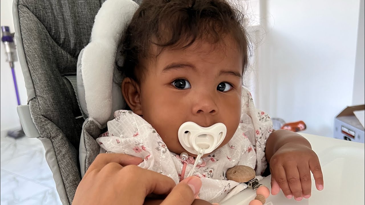 10 months old baby Hani eating papaya for the first time 🥰 - YouTube