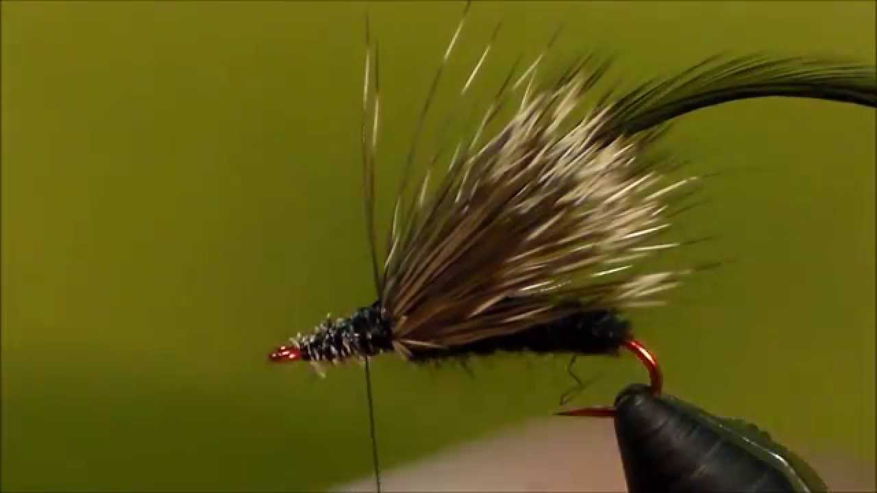 Tying a Yellow Bellied Mattress Thrasher Fly - YouTube