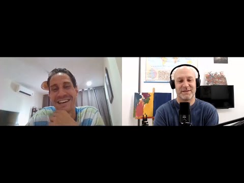 Talented DJ Living in Vietnam 🇪🇨 Alex Naranjo aka DJ Benny Buttons