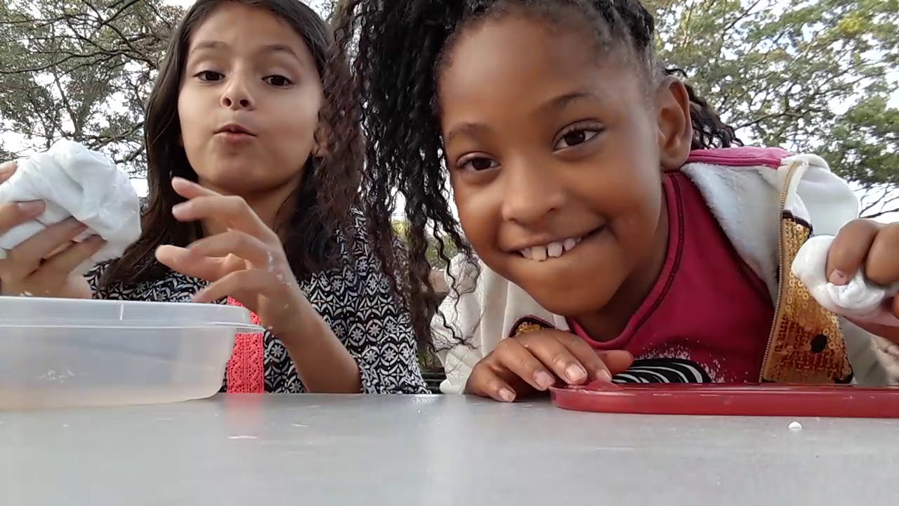 Playing slime with my best friend - YouTube