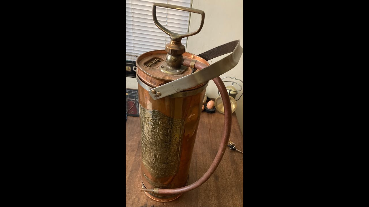Vintage 1941 Quick Aid General Fire Guard Model A 704 Clean Up - YouTube