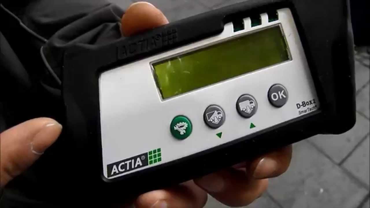 Digitaler Tacho auslesen in der Praxis - YouTube