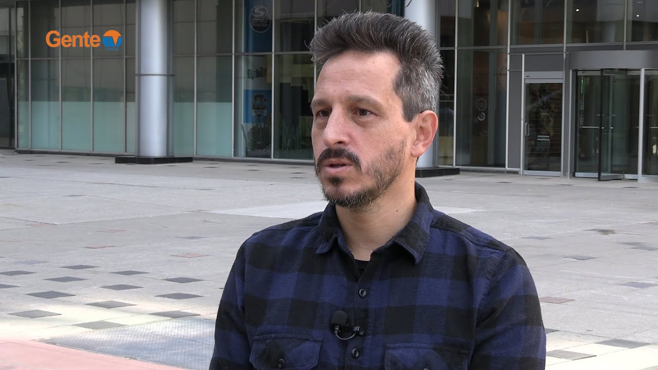 Conversa com professor Gilberto Fernandes sobre a exposiçao "Movimento ...