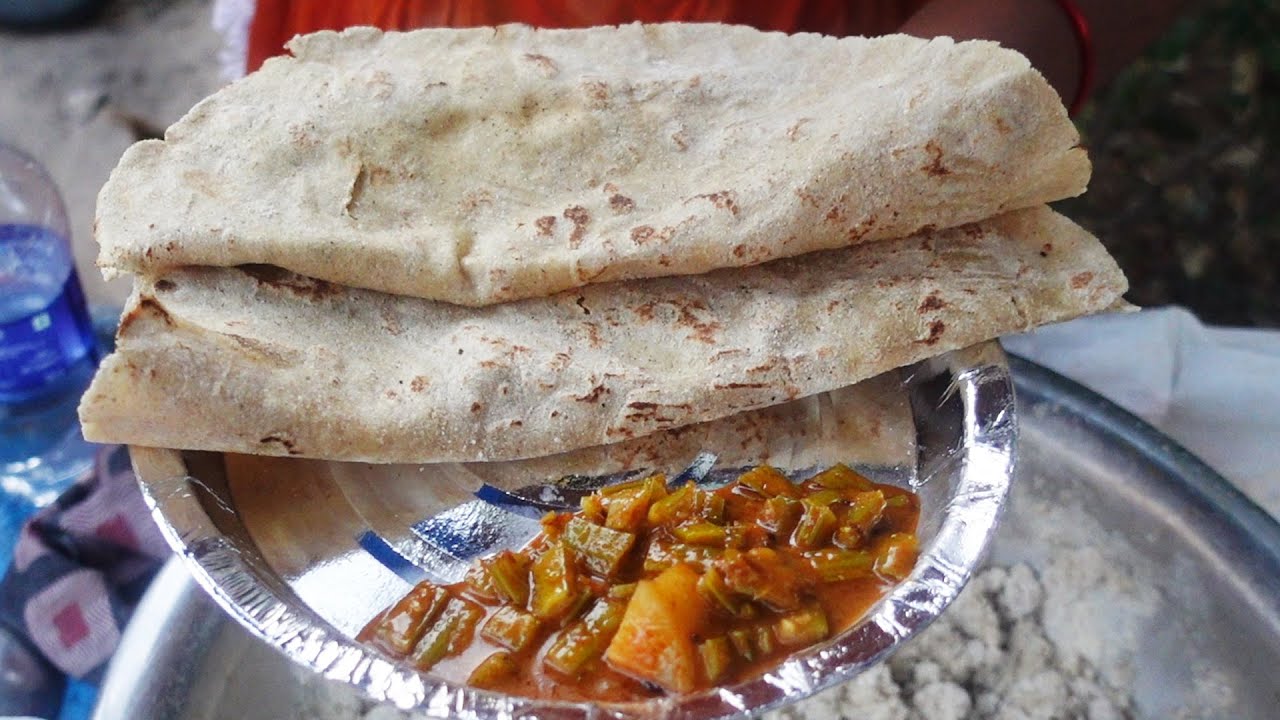 Famous Jowar Roti of Hyderabad | Jonna Rotte Making | Indian Street ...