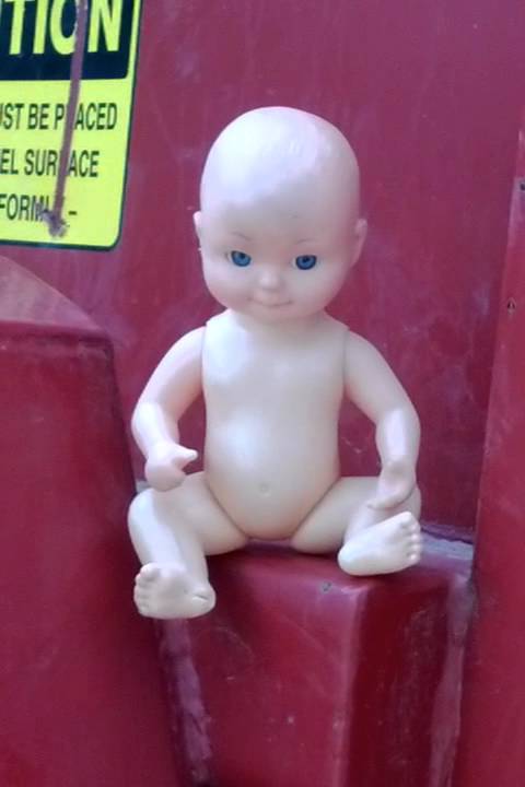 Momma had a baby and its head popped off!!!!! - YouTube