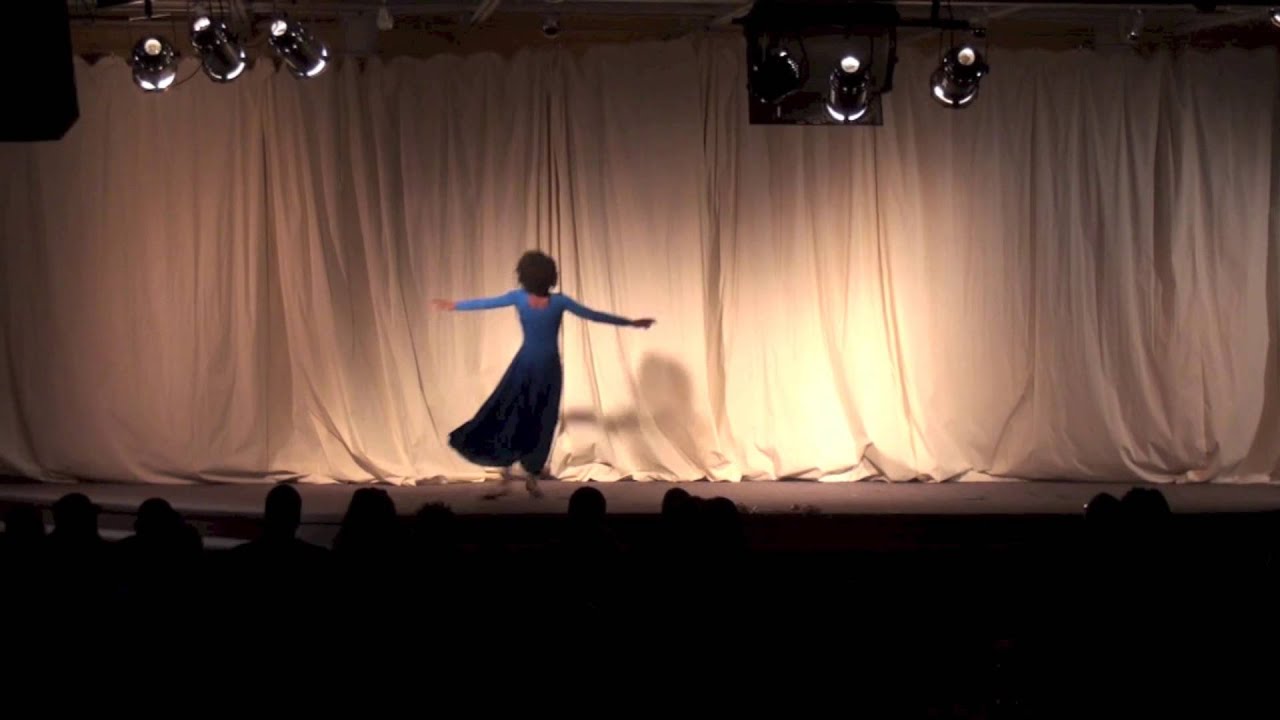 Carol of the Bells Ballet Dance - YouTube