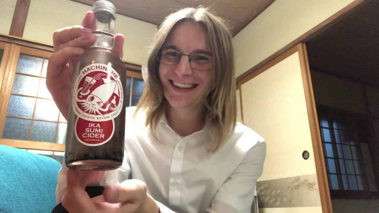 Trying ikasumi (squid ink) cider - YouTube