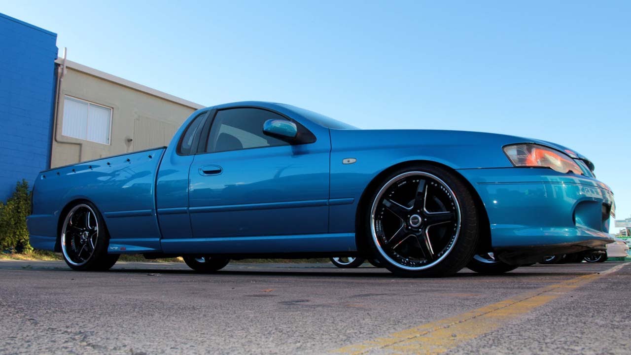 Ford XR8 Ute custom rims 20 inch staggered Vertini Drift - YouTube