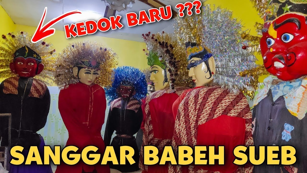 Abinaya main ke tempat ondel ondel babeh sueb - YouTube