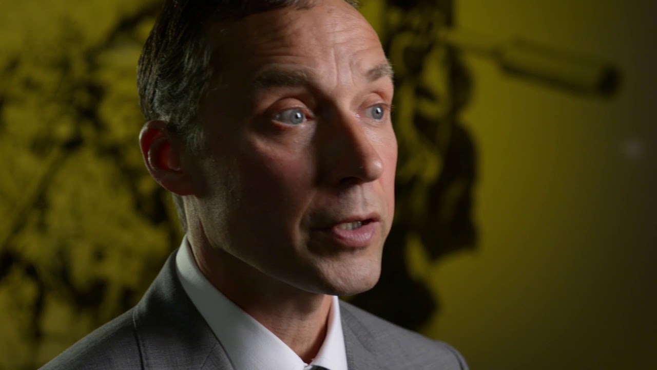 SEAL Master Chief Recounts Battle That Earned Him Medal of Honor - YouTube