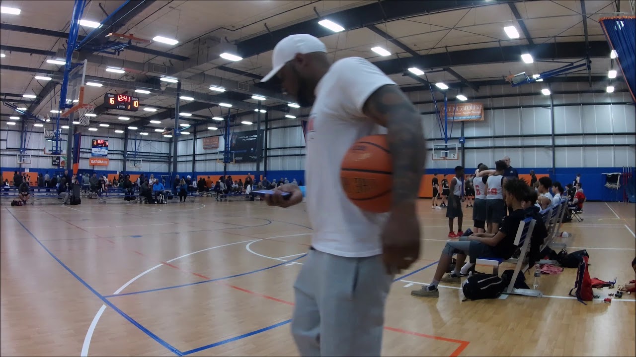 Tamar Slay Basktball - YouTube