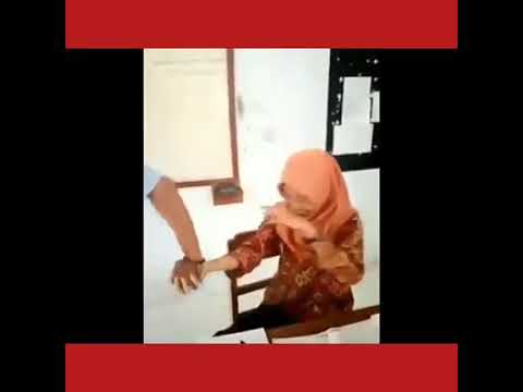 Murid NAKAL BAPERIN BU GURU CANTIK